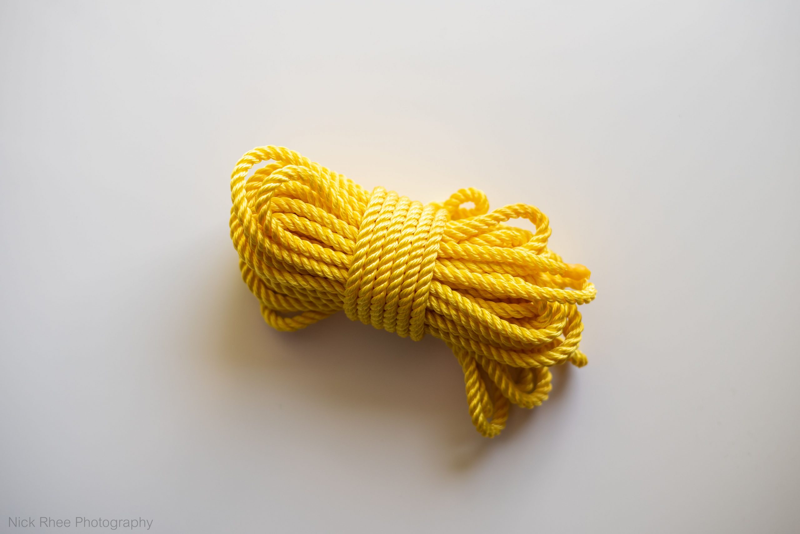 30′ Yellow Nylon Rope – knottiekittie